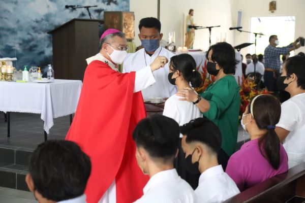 Confirmands receive Sacrament of Confirmation - Today's Catholic Online