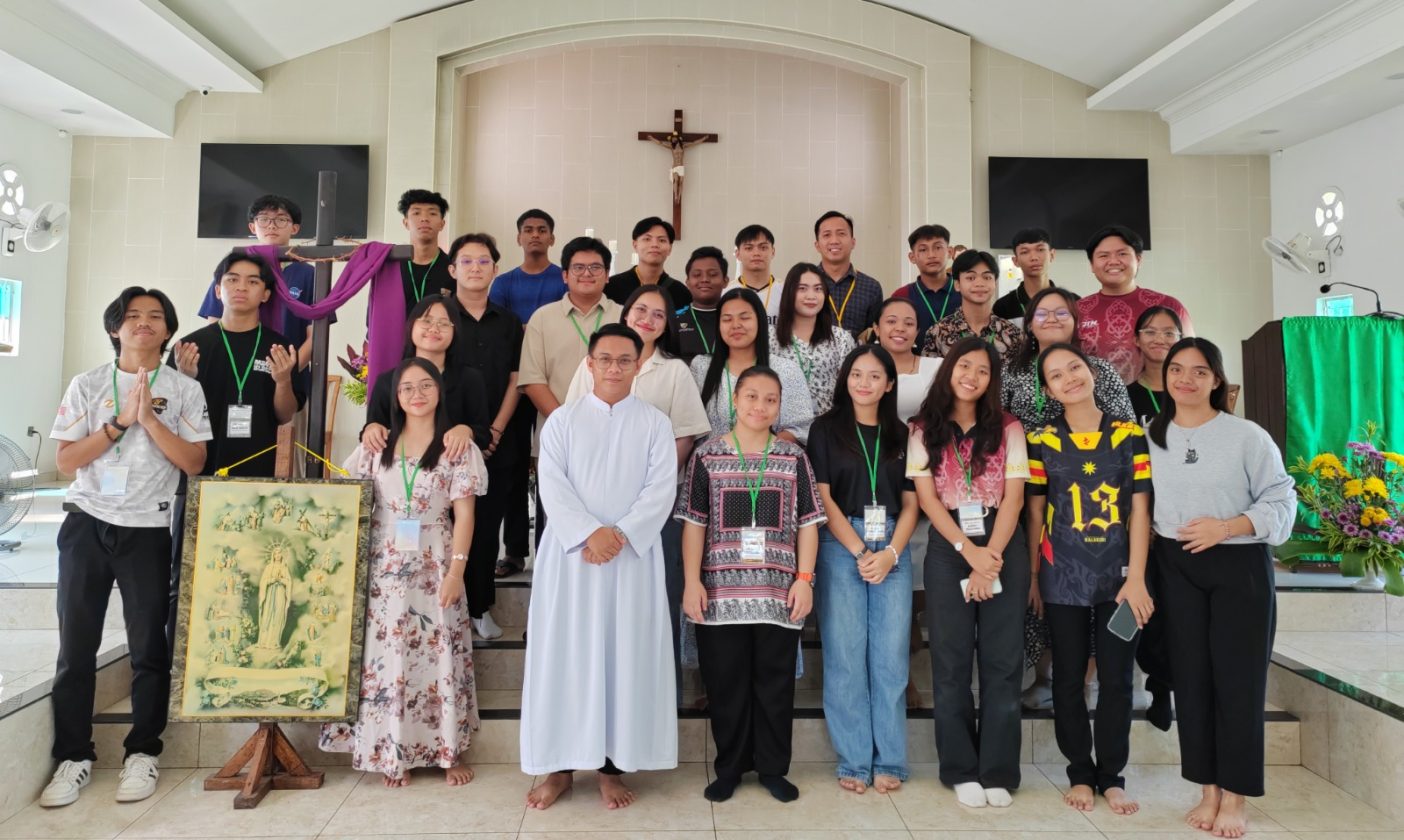 Pengukuhan pelayanan belia di Gereja St John Marie Vianney, Tampin ...